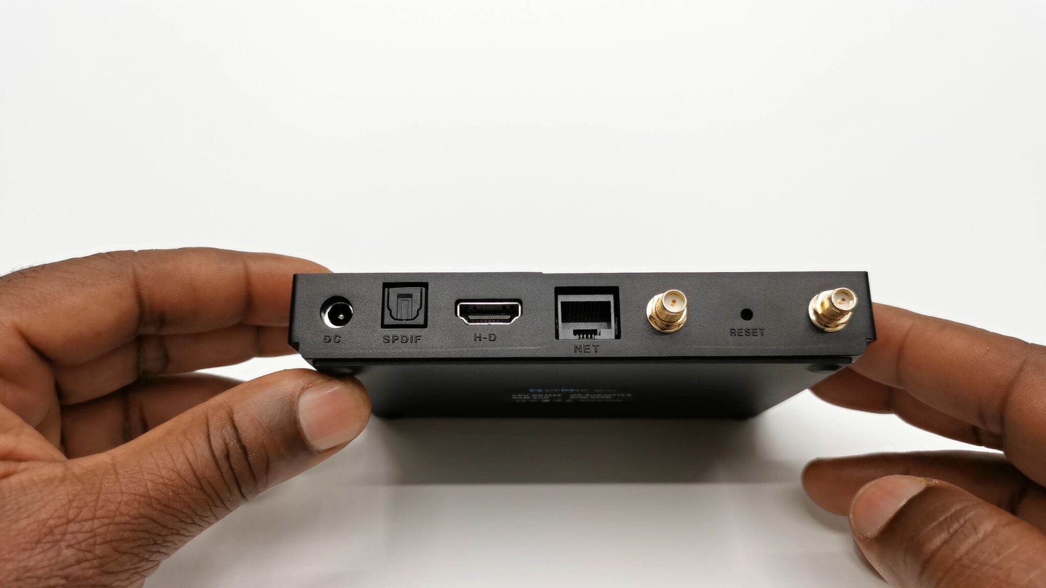 H96 Max V58 64bit Android 12 Gaming TV Box Review - TV Box Stop